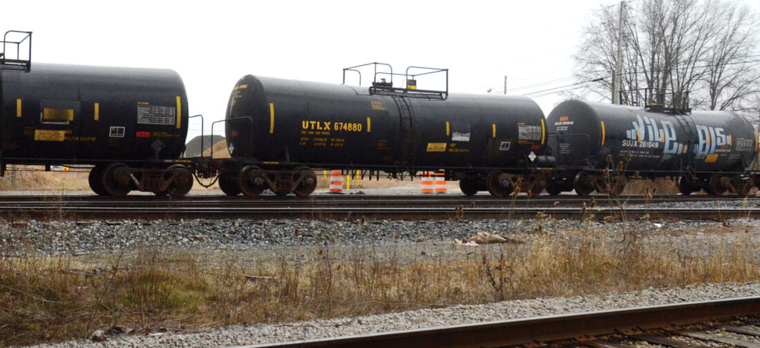 Fewer workers, bigger trains and heavier loads | News, Sports, Jobs ...